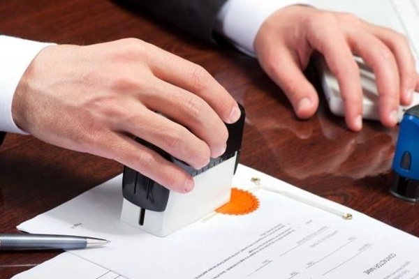 Career As Notary Public How To Become A Notary Careers In Law 